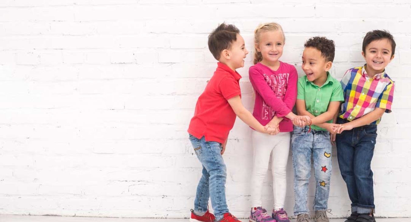 Choosing Friends Wisely: Complete Guide for Parents Choosing Friends Wisely: Complete Guide for Parents